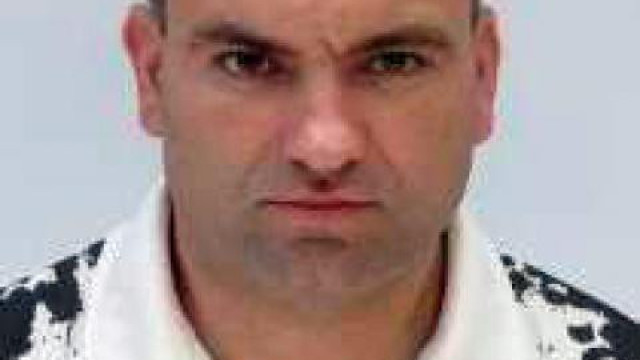 Интерпол издирва: Иван Подгорски - Володката | Crimes.bg – Криминални ...